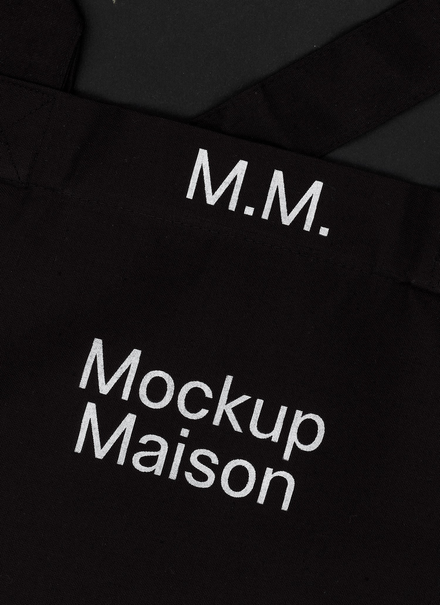 M.M. Merch – Mockup.Maison